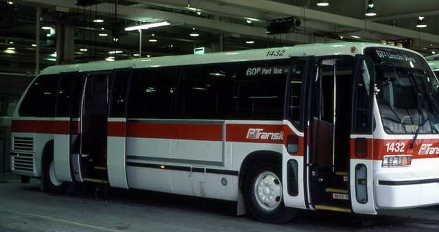 Pittsburghs GMC RTS II